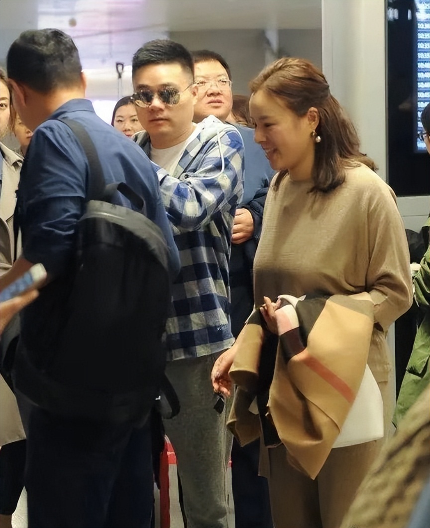 Ding Junhui's rich second-generation wife is quite eye-catching, and ...