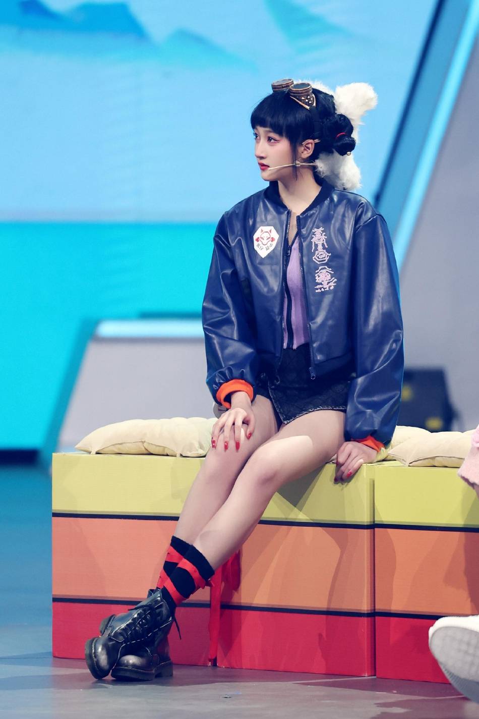 Guan Xiaotong's little fox shape restores the "White Snake 2 ...