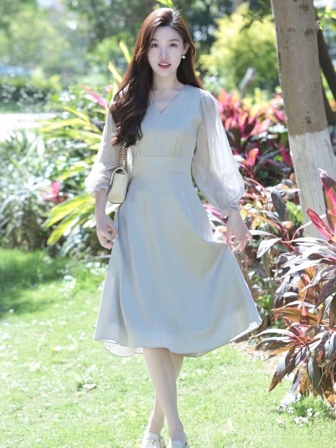 How to take pictures in a skirt to look good?Several classic and good ...