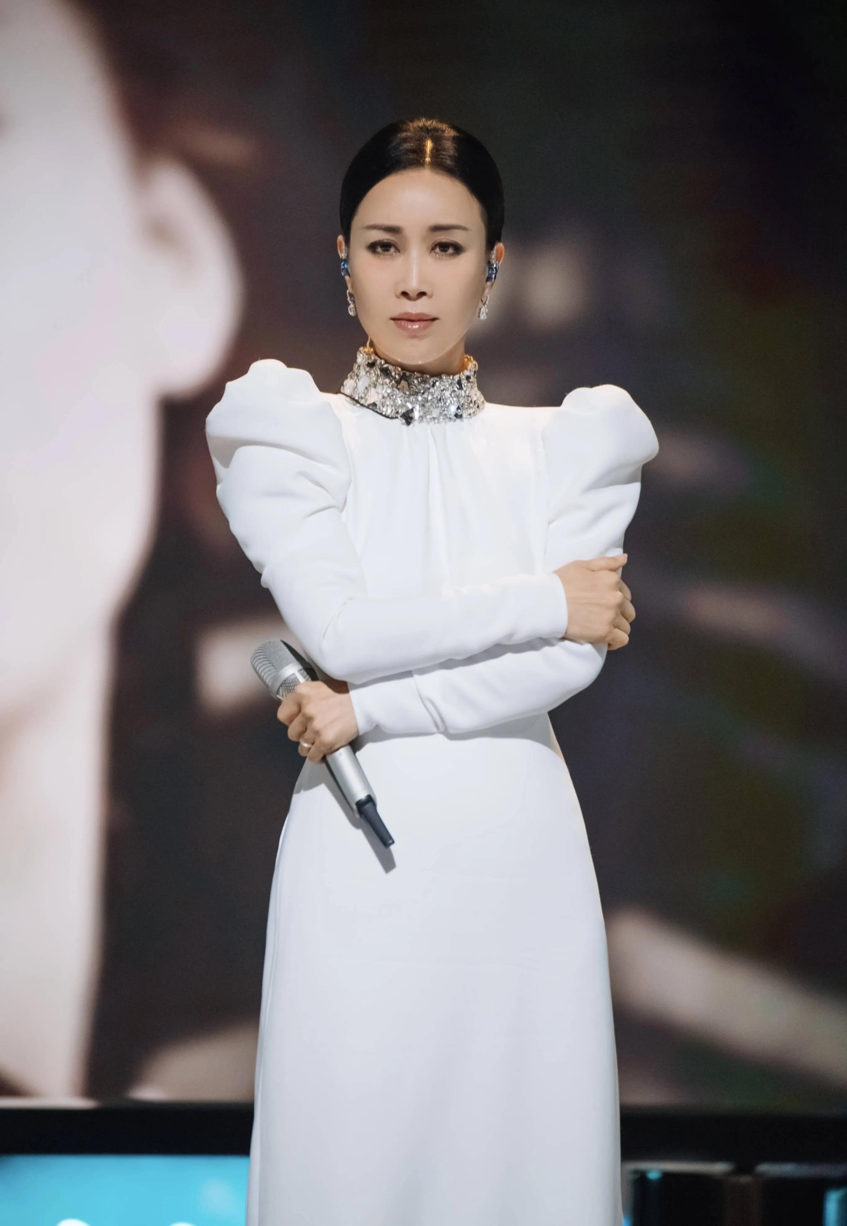 "True temperament" Na Ying, ridiculed by Dao Lang's new song? Mentor's ...