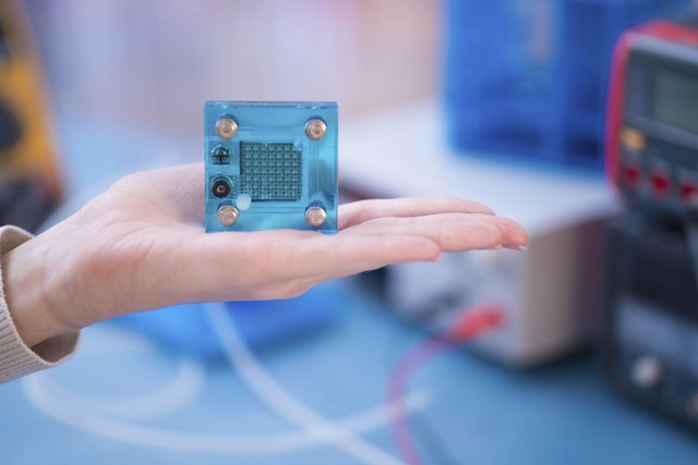 Hydrogen fuel cell ushered in the development of the outlet - iNEWS