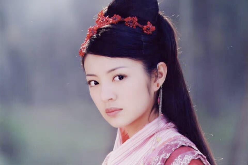 An Yixuan in "The World of Dugu" depicts the domineering and daring to ...