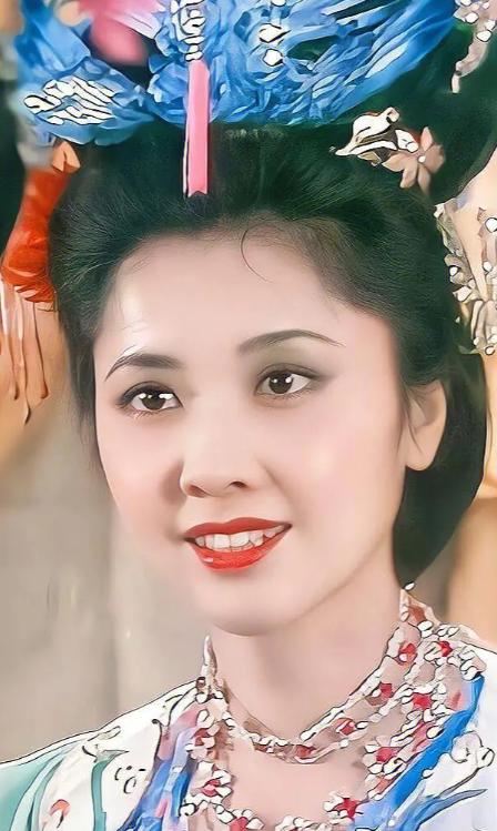 Seeing the aging appearance of 71-year-old Zhu Lin, I realized that the ...