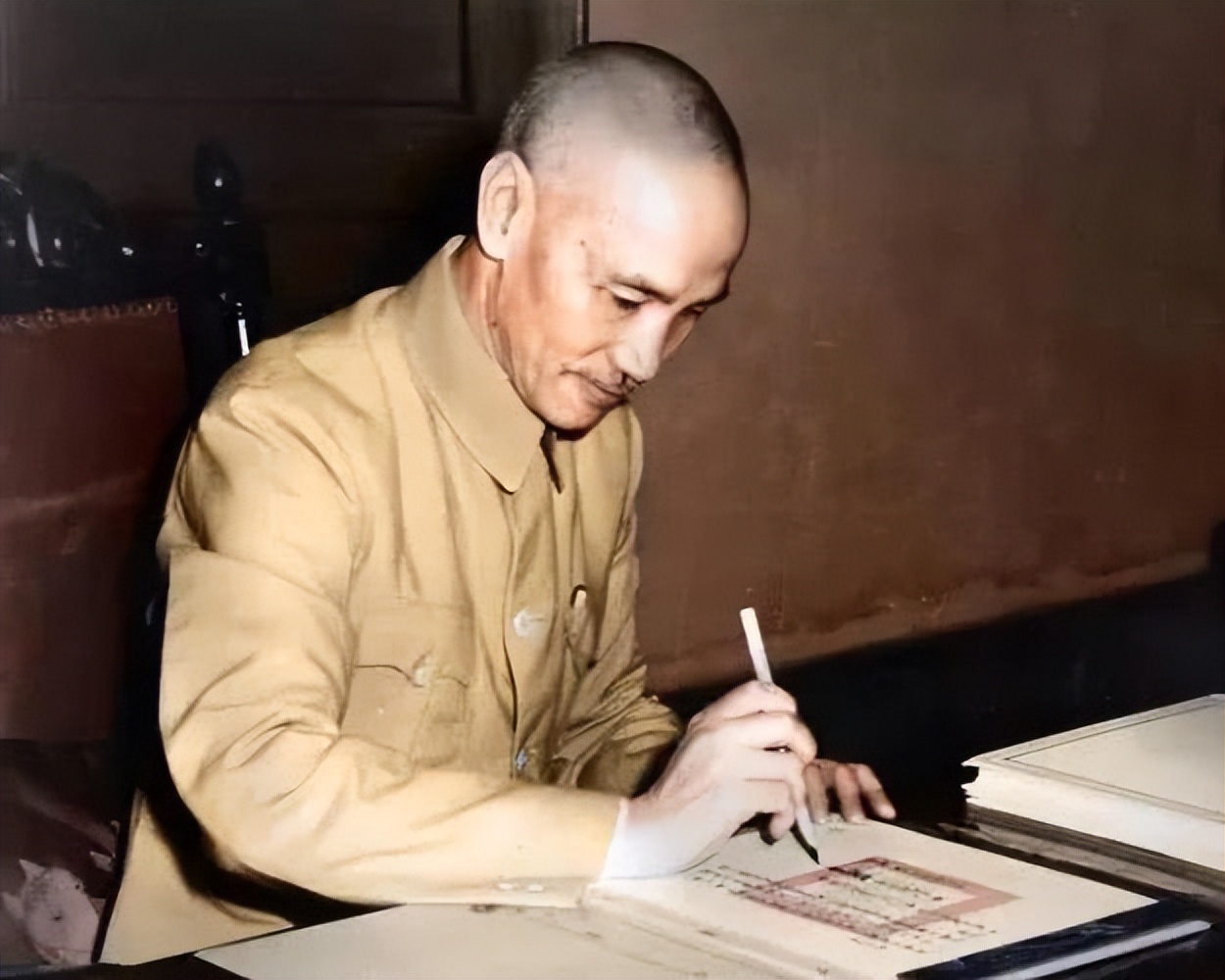 In 1972, Song Meiling fought for Kong Lingkan, why did Chiang Kai-shek ...