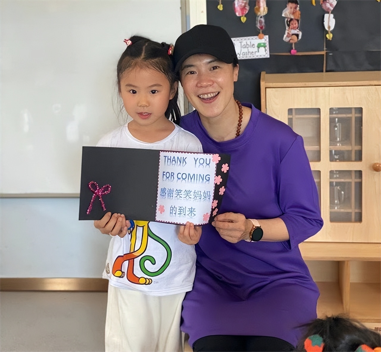 Wang Nan's daughter is sensible!The rich man roasted sweet potatoes and ...