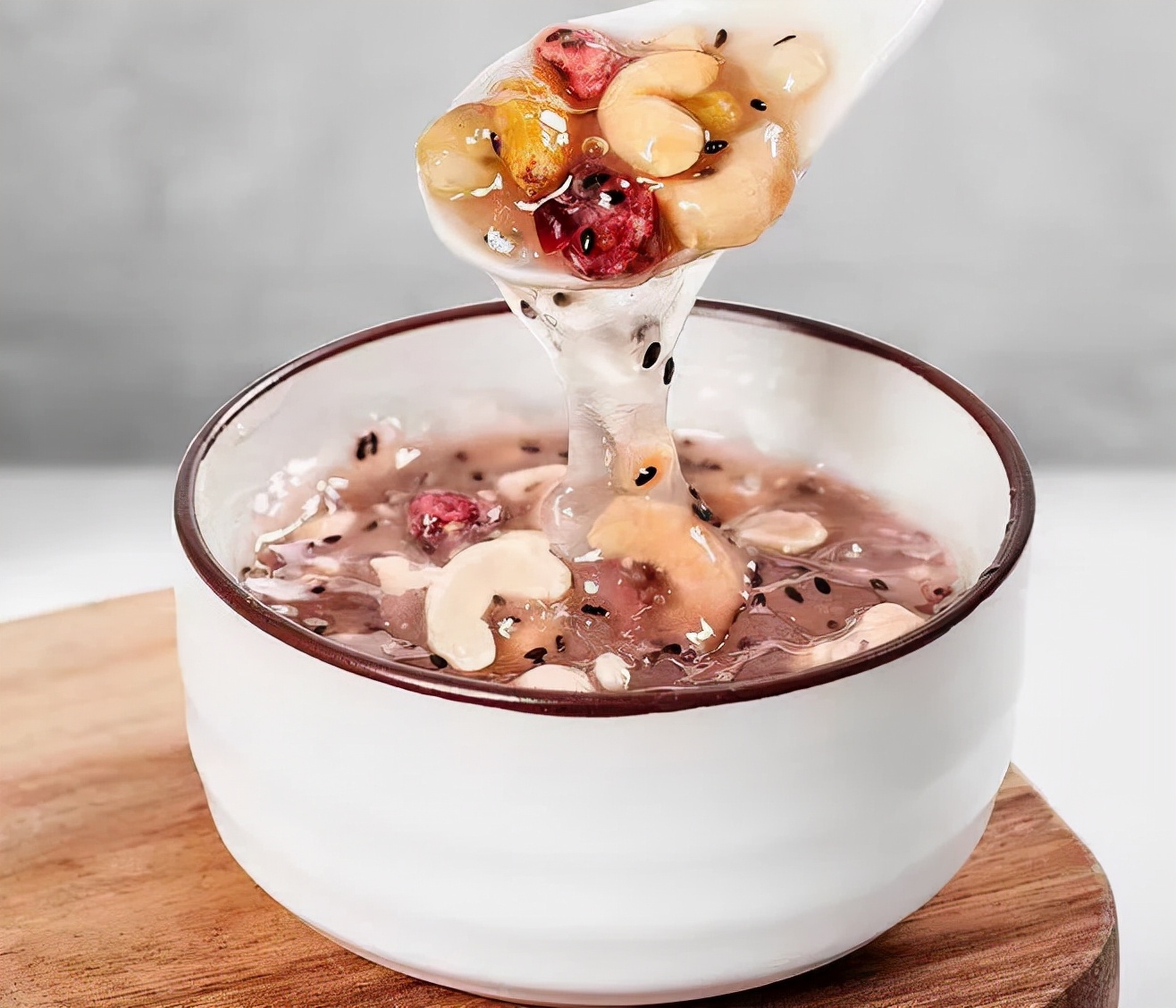 How about the nutrition of lotus root flour?Can you lose weight? - iNEWS