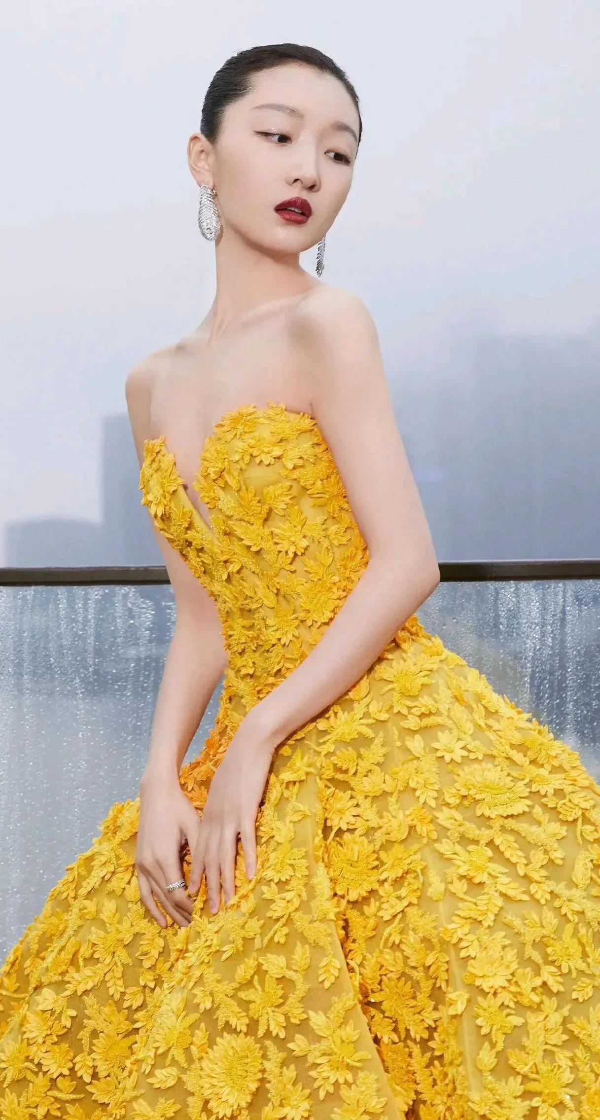 Small and exquisite - iNEWS