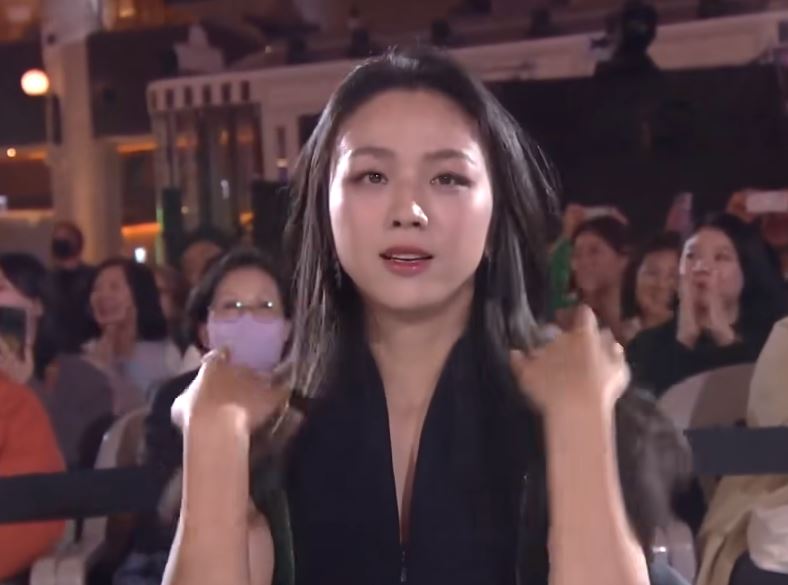 43-year-old Tang Wei wins Baeksang Movie Queen again, on the red carpet ...