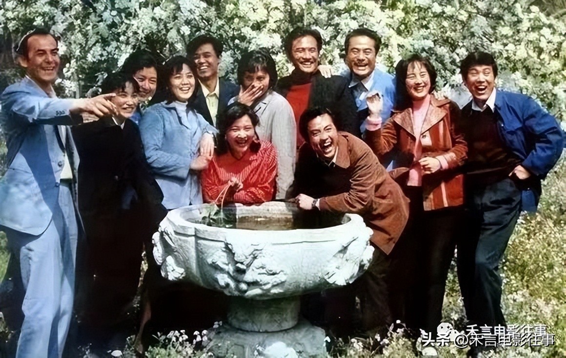 Song Xiaoying, Zhang Jinling, Li Xiuming, and Chen Chong performed on ...