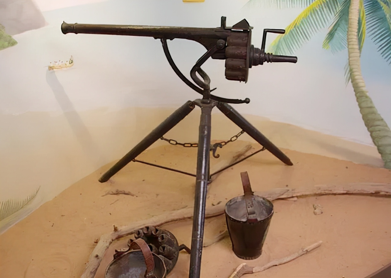 British Parker revolver - iNEWS