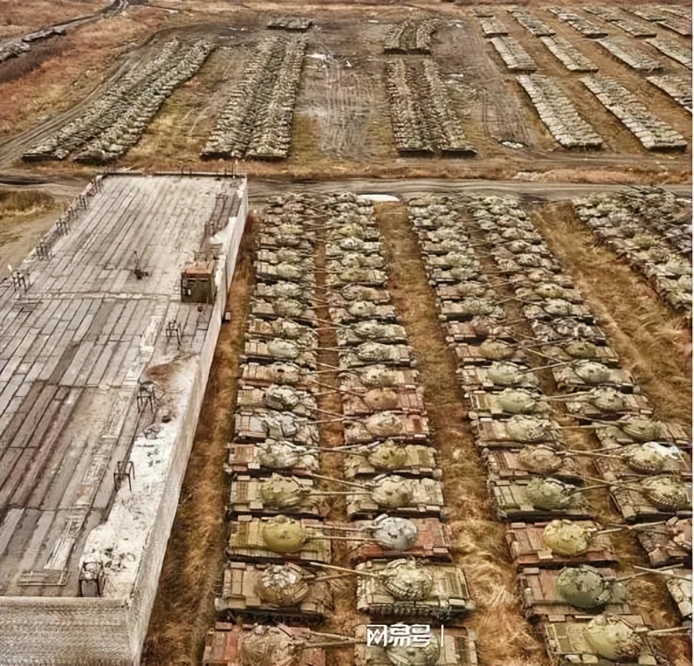 Russia opened the World War II warehouse and issued old-fashioned guns ...