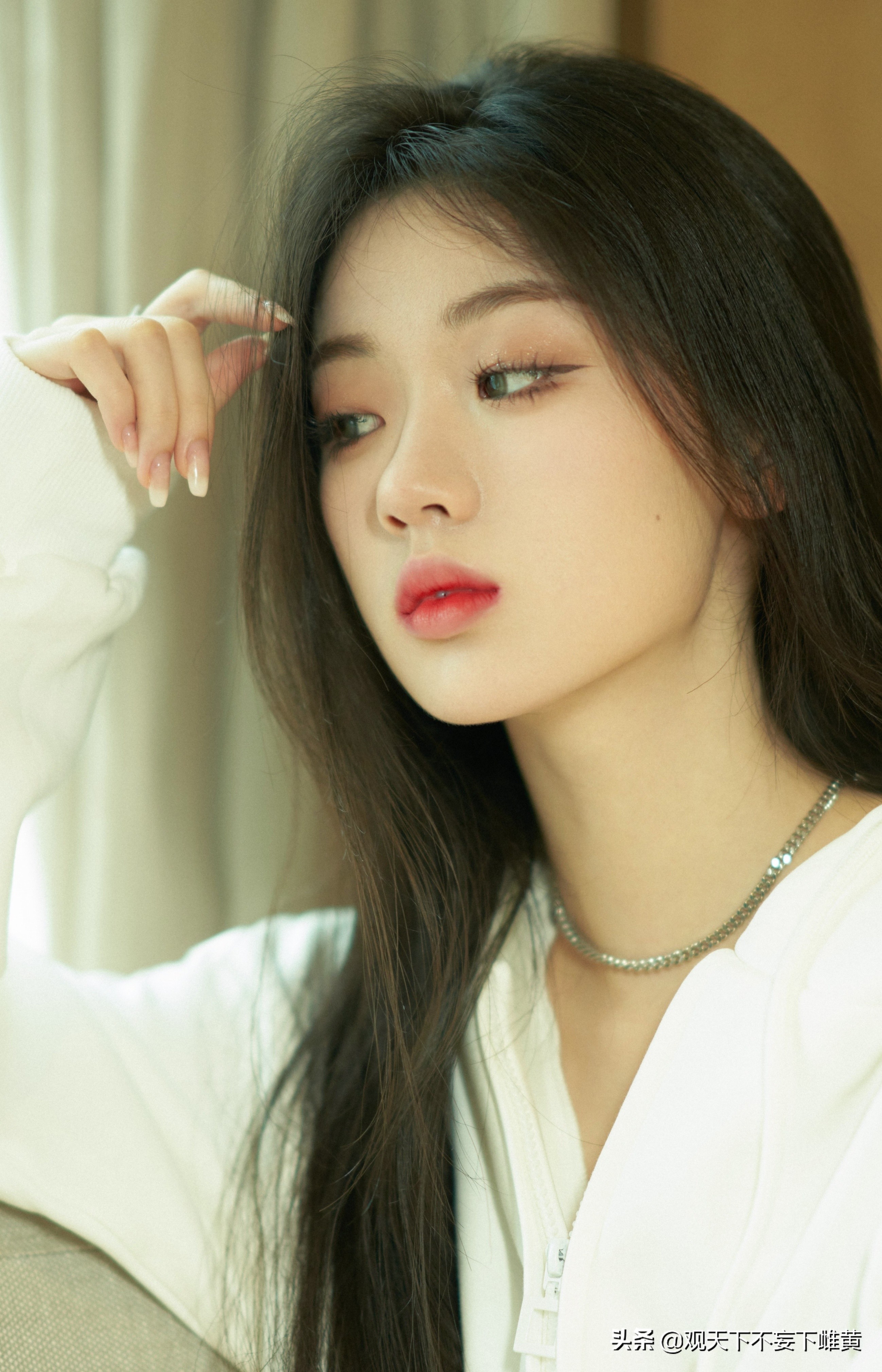 "Shan Yichun" is a young and invincible beautiful girl - iNEWS