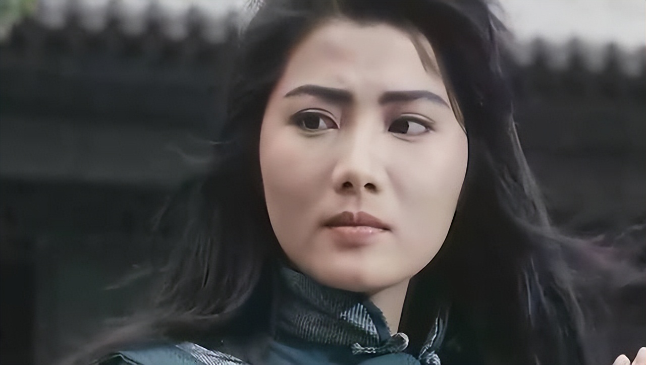 10 Classic Action Movies Starring "Overlord Flower" Yang Lijing - iNEWS