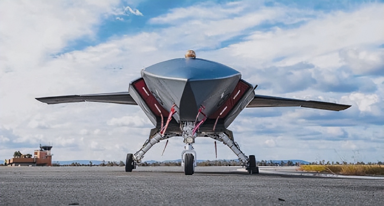 Boeing MQ-28 drone has a "one eye" on its head - iMedia