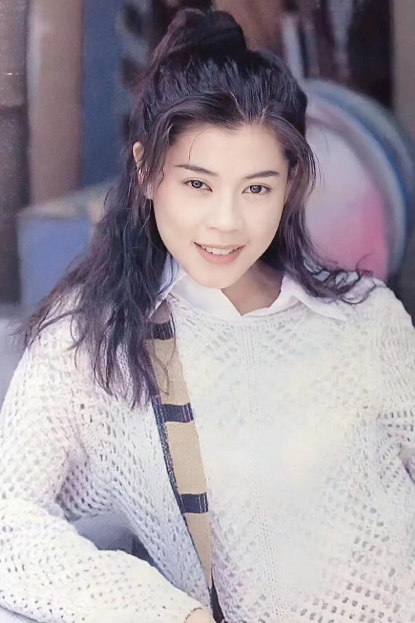 Hong Kong actor Leung Pei-ling nostalgic photos 1 - iNEWS