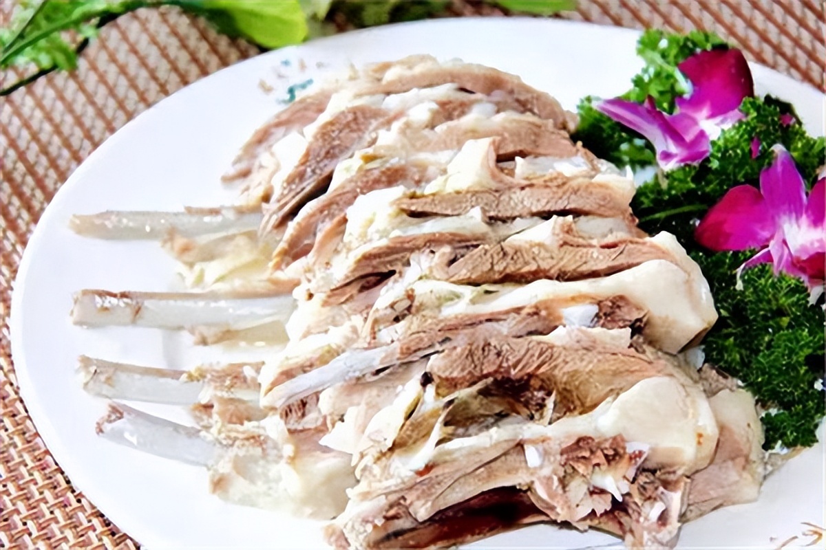 Top 10 must-eat foods in Lhasa, the top 10 delicious foods in Lhasa - iNEWS