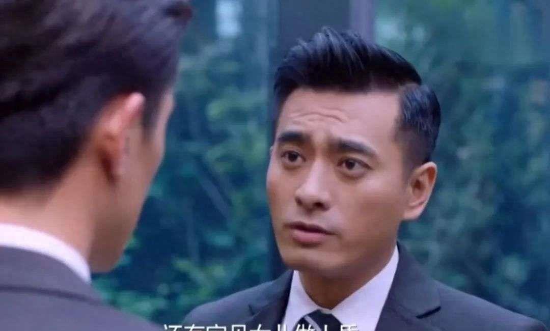 When 46-year-old Li Zonghan and 47-year-old Chen Long were in the same ...