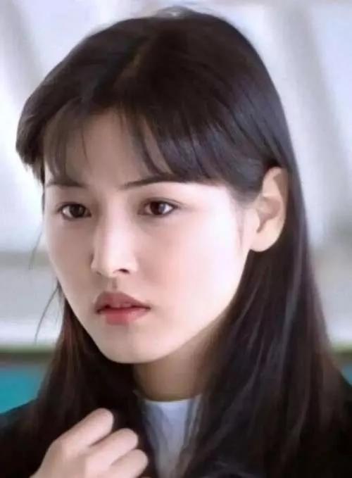 Zhang Yan, who does not have plastic surgery or face-lifting injections ...