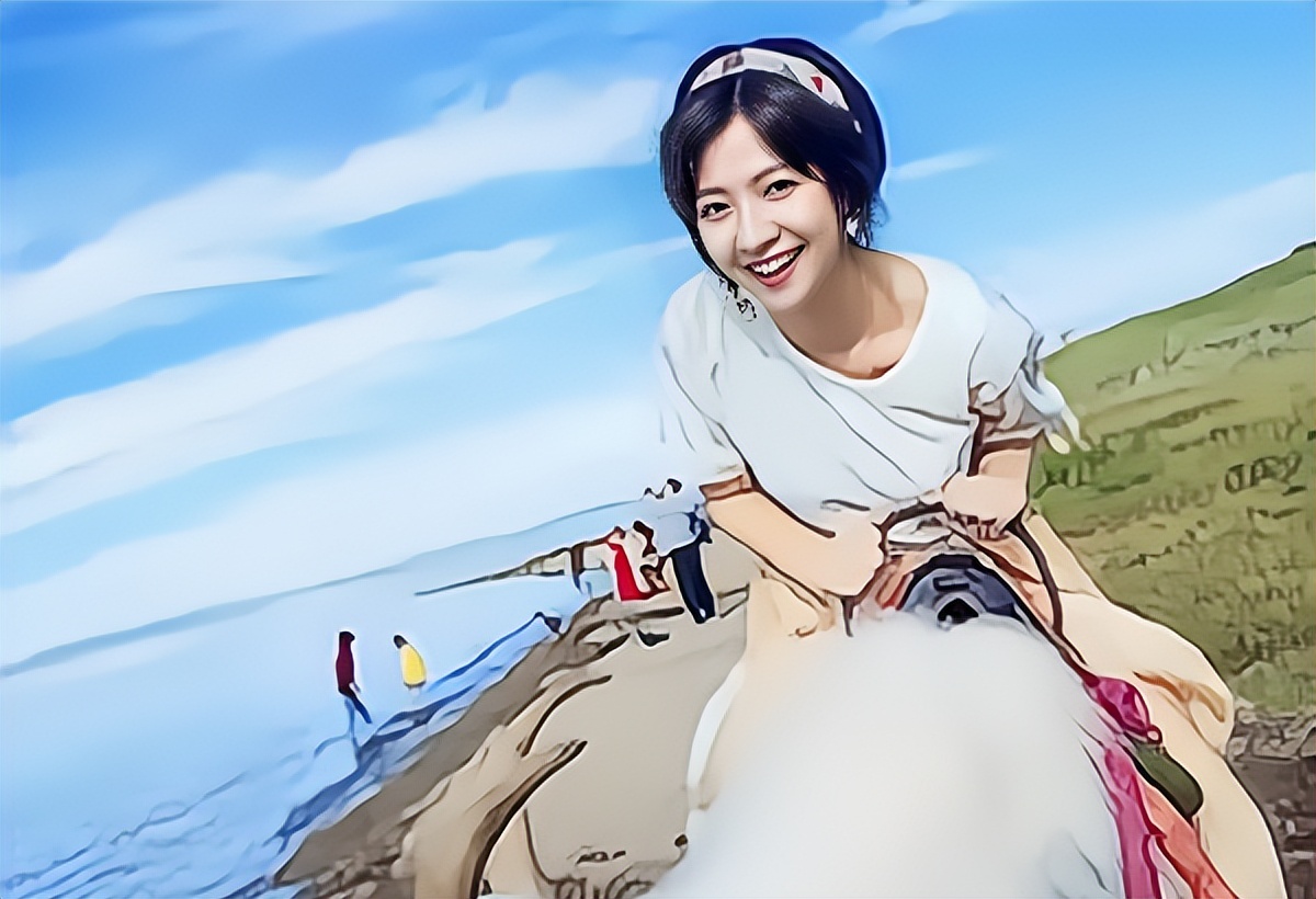 In 2018, the "elf girl" Shen Lijun married into a wealthy family as she ...