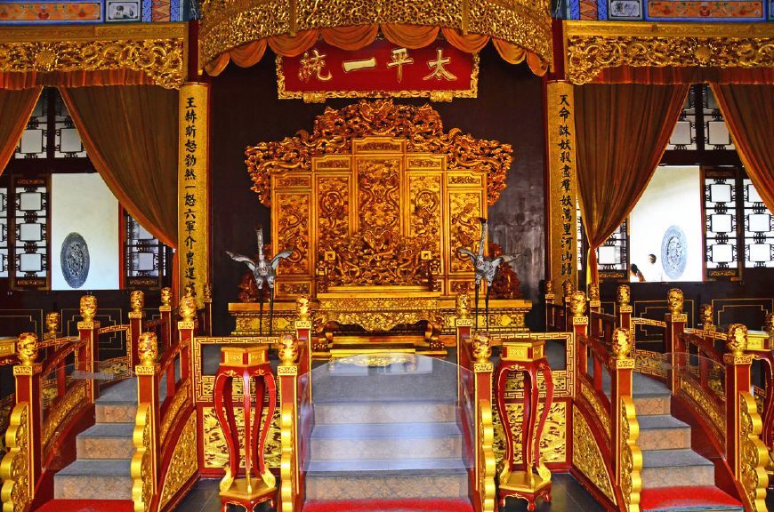 Why didn't Hong Xiuquan proclaim the emperor?How was his power emptied ...