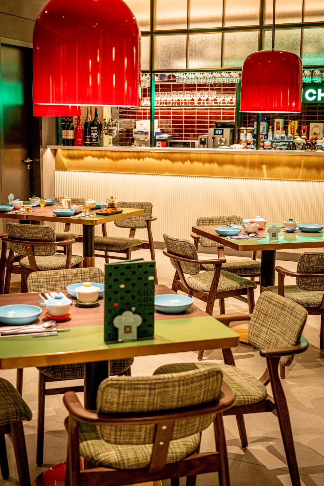 Maxim's Group's Jade Garden and Chachaju jointly launched their first ...