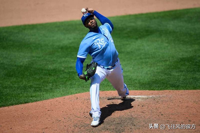 MLB news fireball man Chapman reborn from the ashes - iNEWS