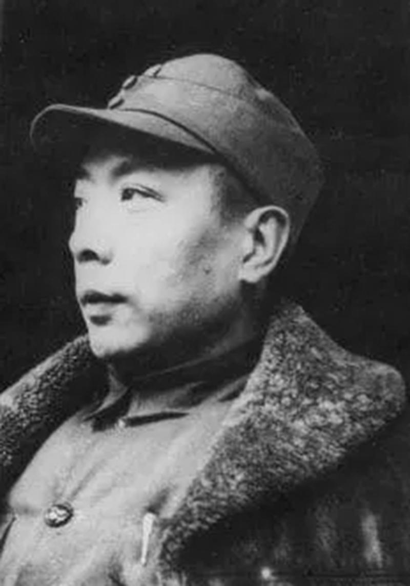 He served as the secretary general of the Nanchang Uprising. He was an ...