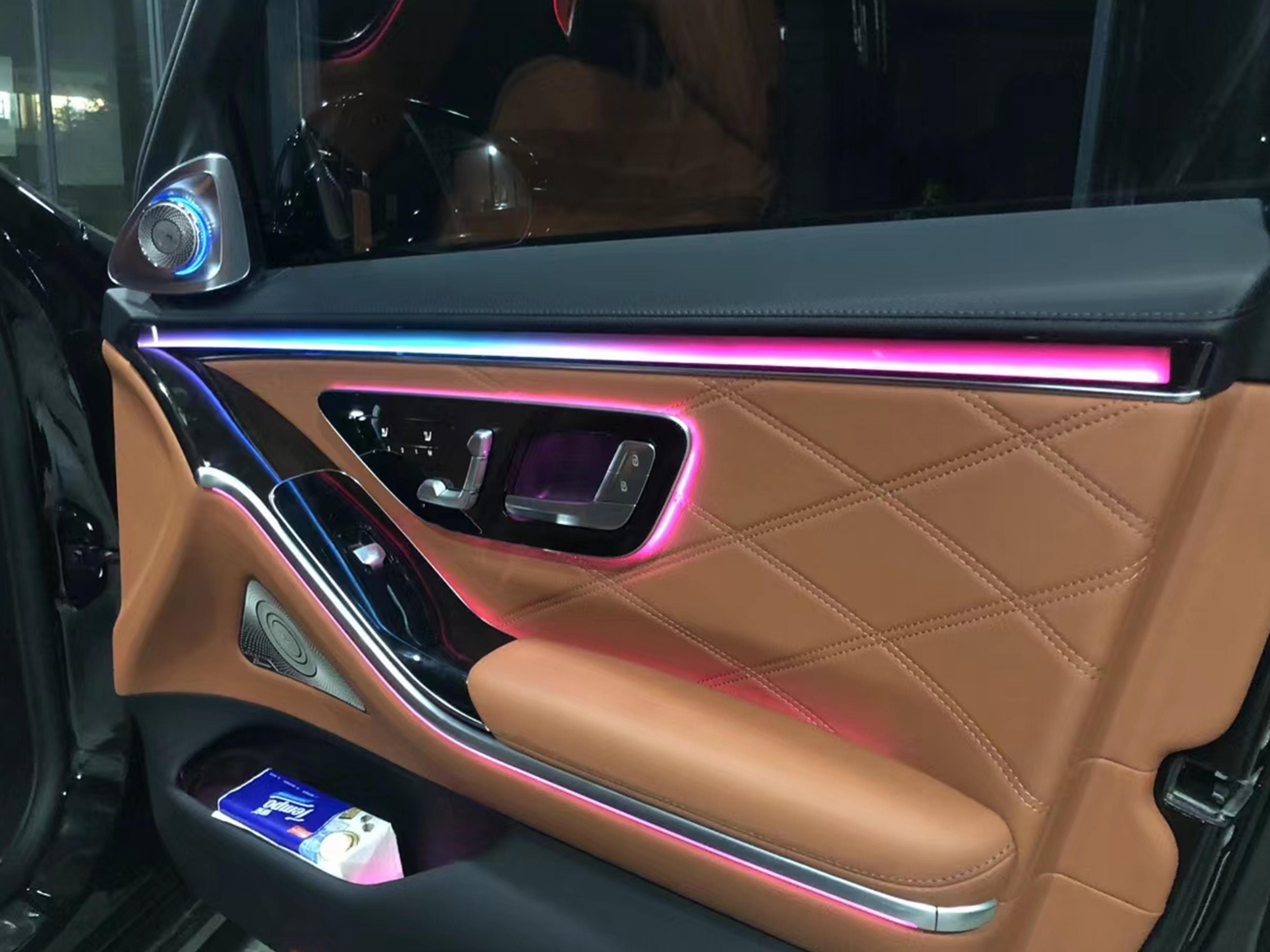 Maybach's new S480 upgrades active ambient light and its soul with 4D ...