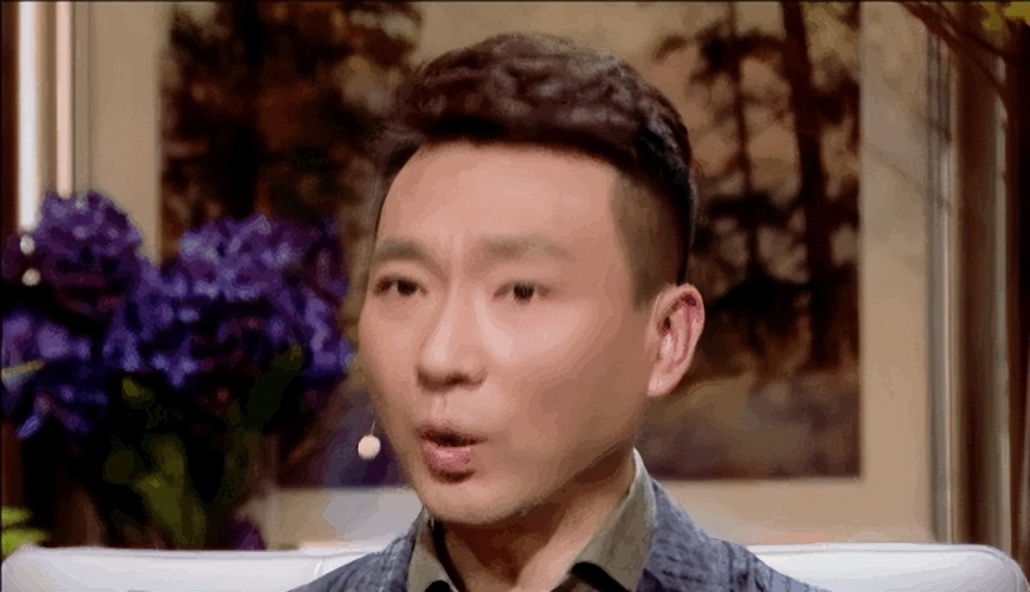 CCTV anchor Kang Hui: Married with her first love at the age of 29 - iNEWS