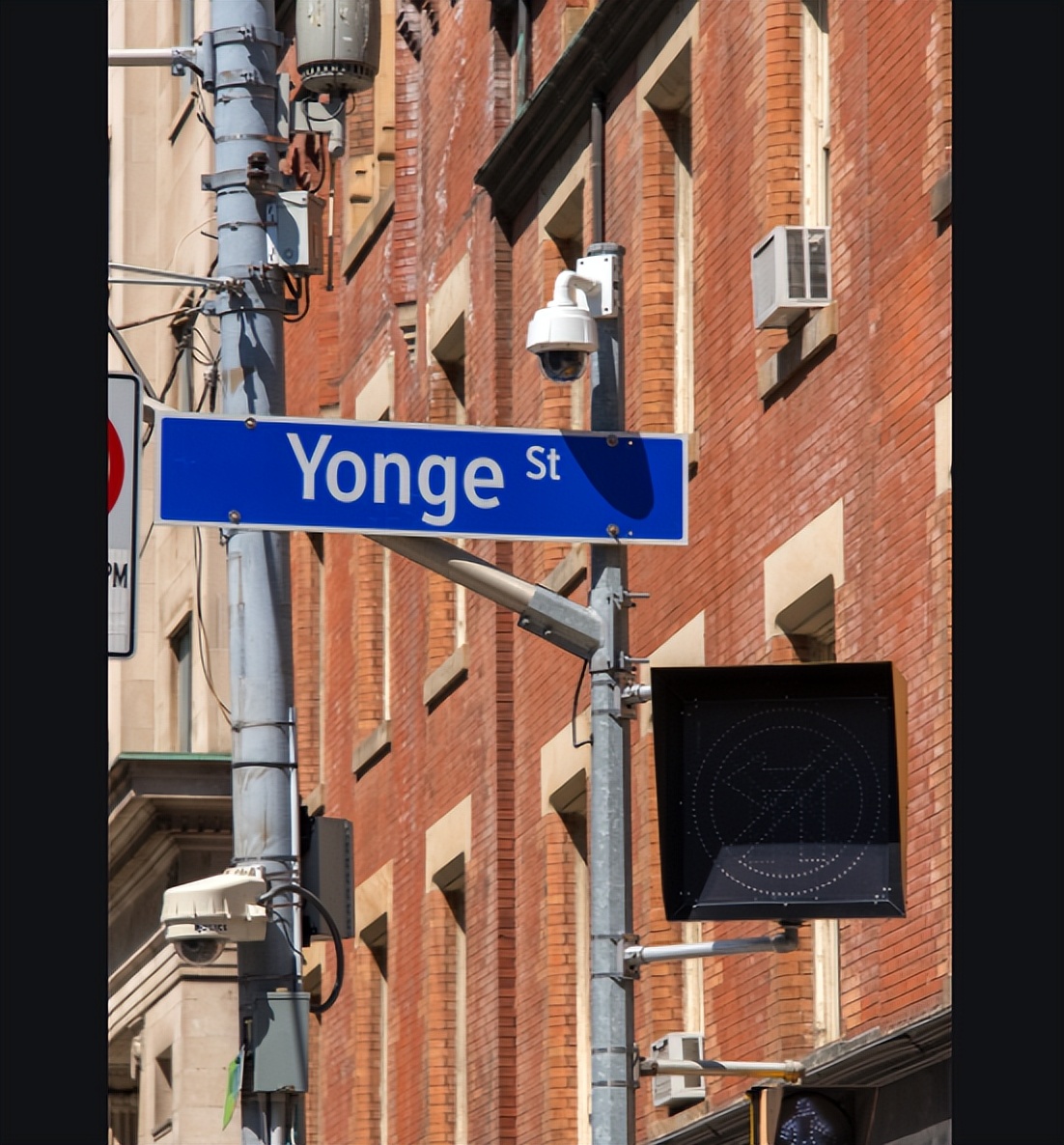 Toronto's "Yong Street" Cultural Search Tour - iNEWS