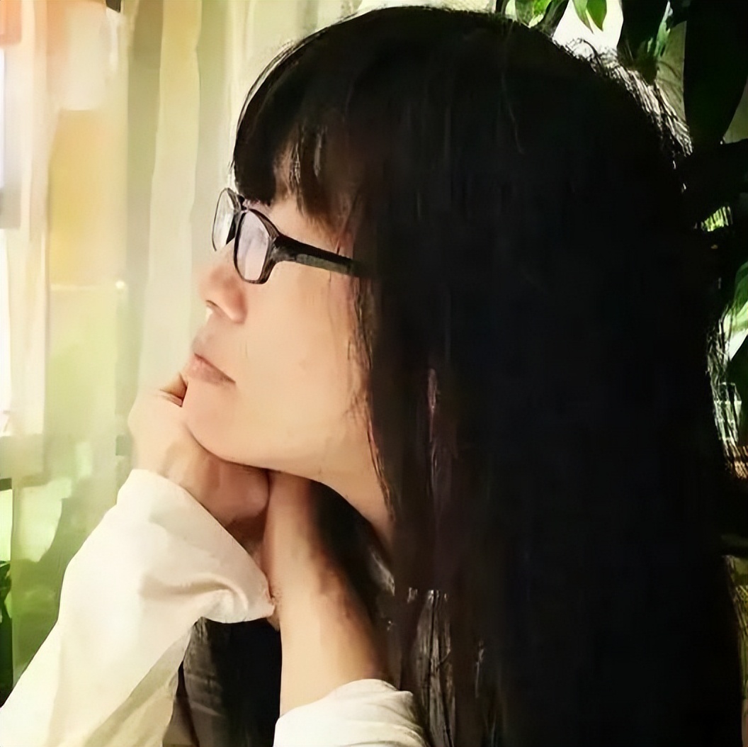 Yu Xiuhua's essay "I love this romance that can't be cried": Poetry is ...