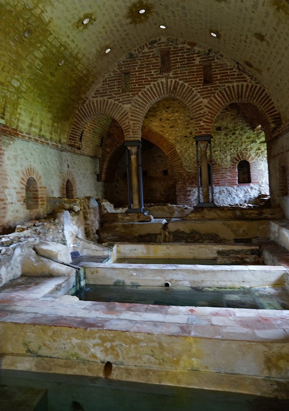 The public bathing culture of ancient Rome, the embodiment of Roman ...