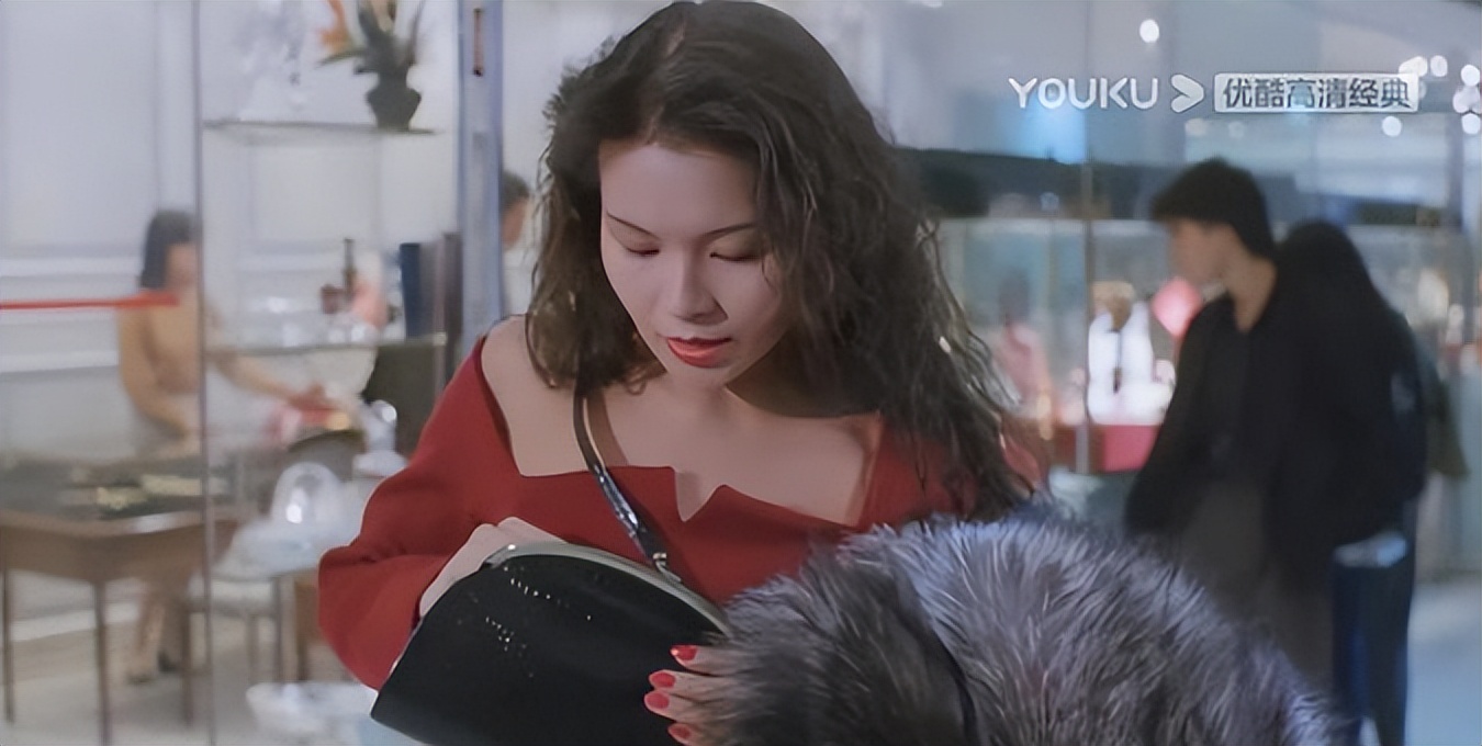 Wen Su: Acting as the eldest sister in "Liao Zhai Yan Tan", becoming a ...