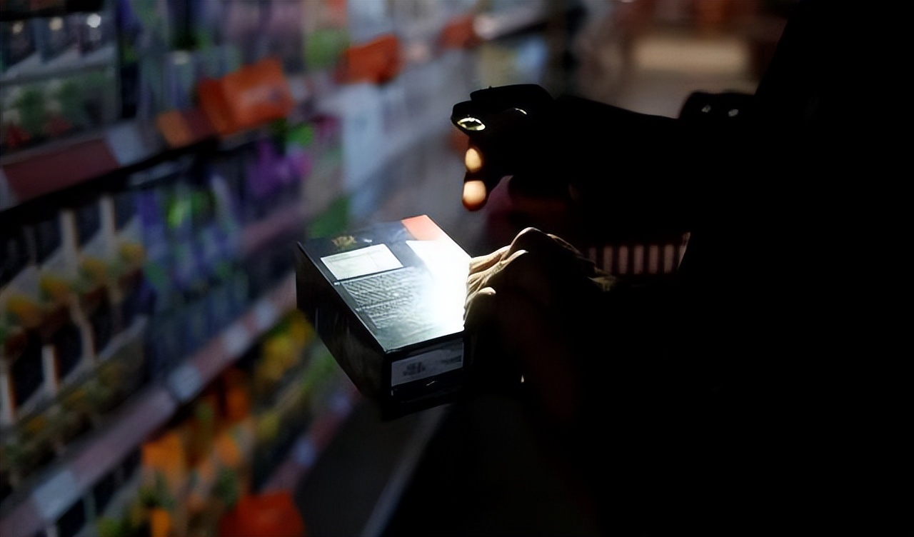 Under the shadow of power rationing, how do chain retail enterprises ...