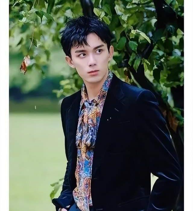 Wu Lei was questioned about falling in love! Revealed that he is very ...