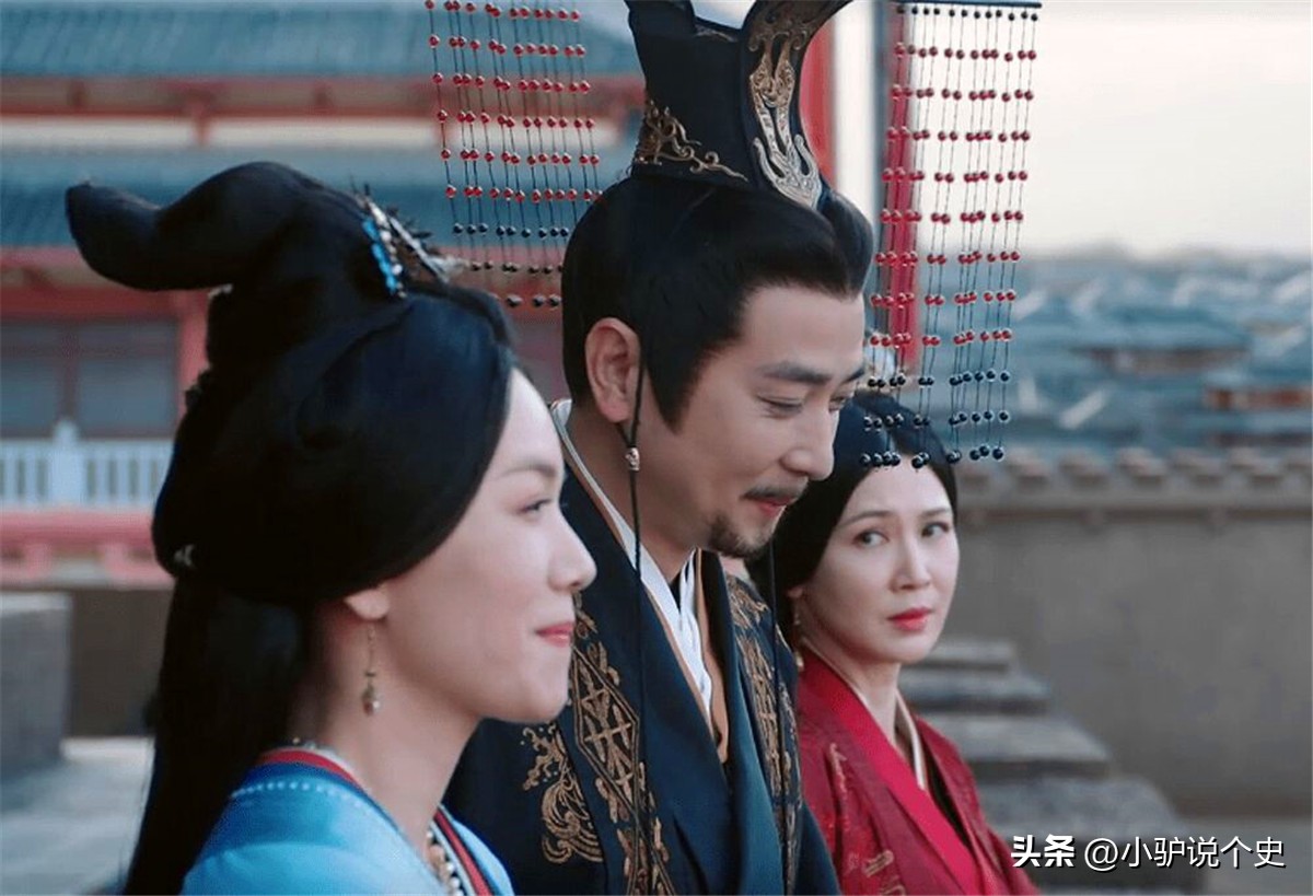 The Twilight Love Triangle in "The Star is Splendid"!Queen Xuan is a ...