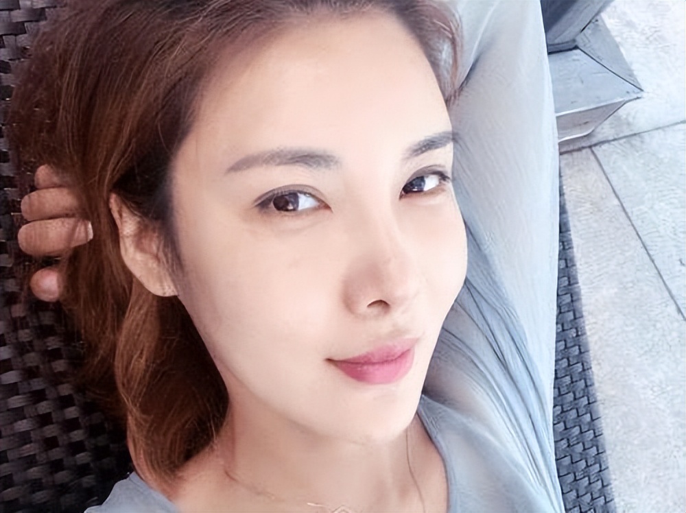 40-year-old Du Li was questioned about plastic surgery?The appearance ...