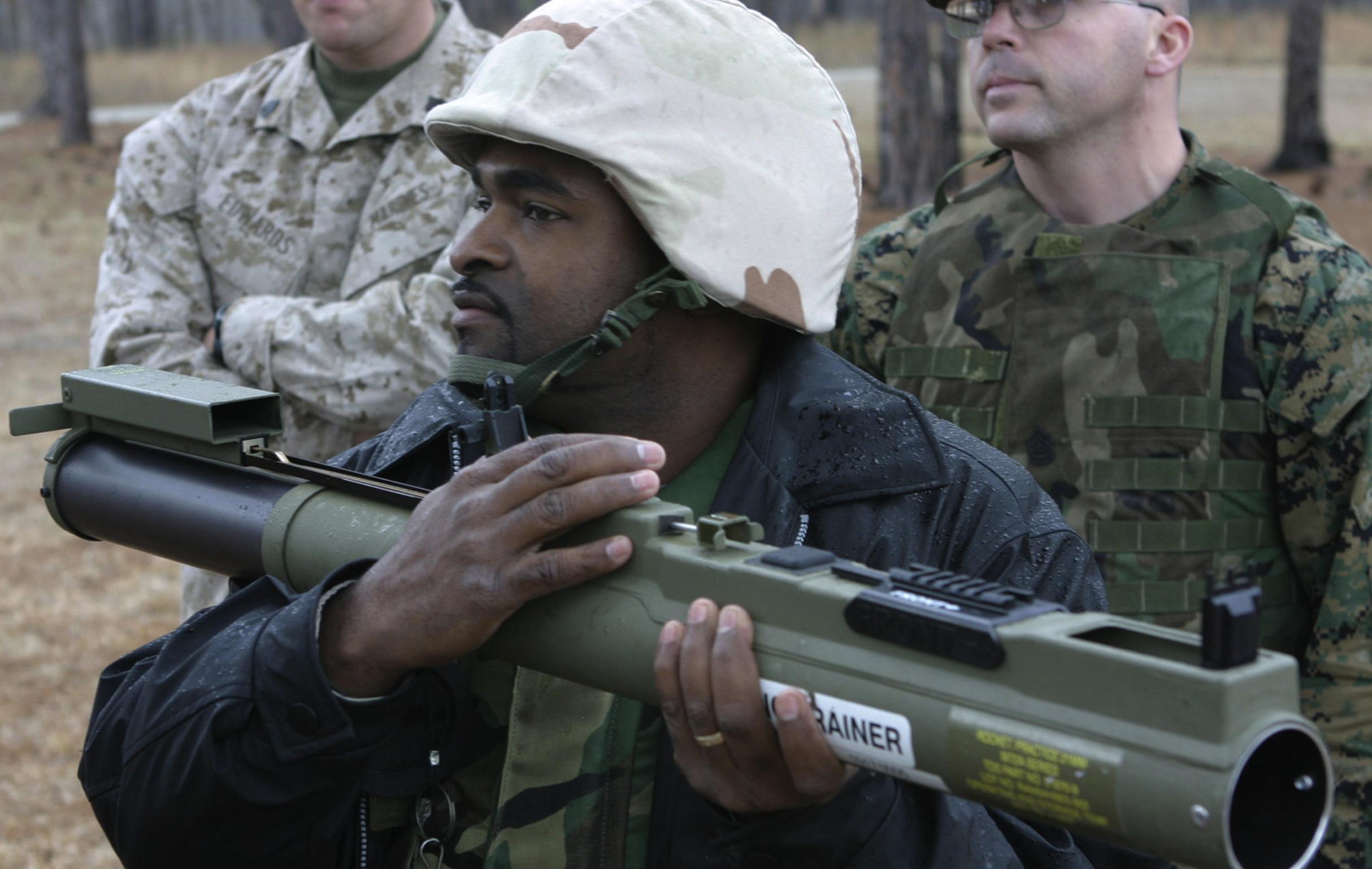 Anti-armor rocket launcher - M72 light anti-armor weapon - iMedia