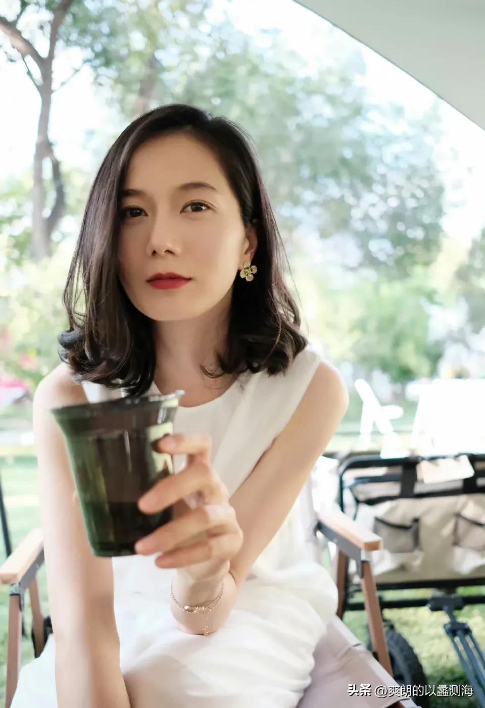 She who thinks she is not popular in the drama - Peng Yang - iNEWS