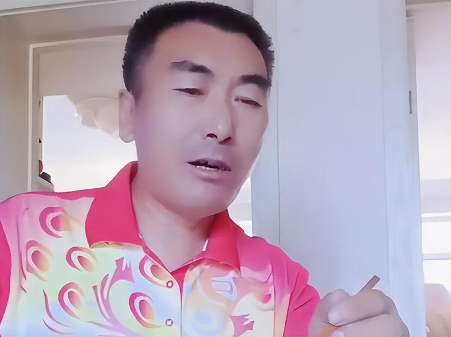 Yucheng was caught on a sneak date with her new love. Yuqin cried and ...