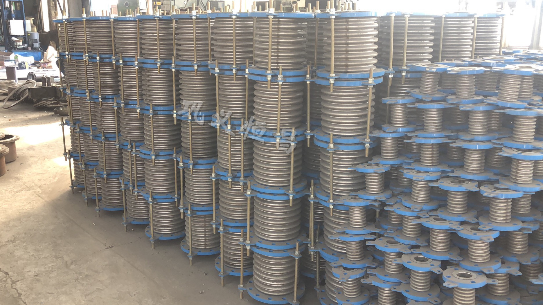 Basic types and classification of flange corrugated compensators - iNEWS