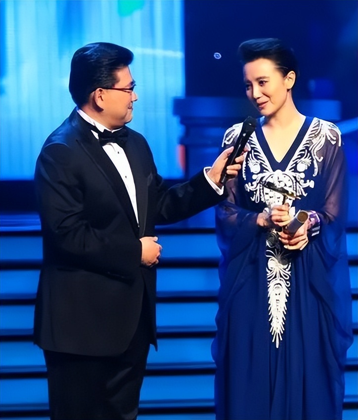 After defeating Sun Li and winning the TV, the word of mouth was ...