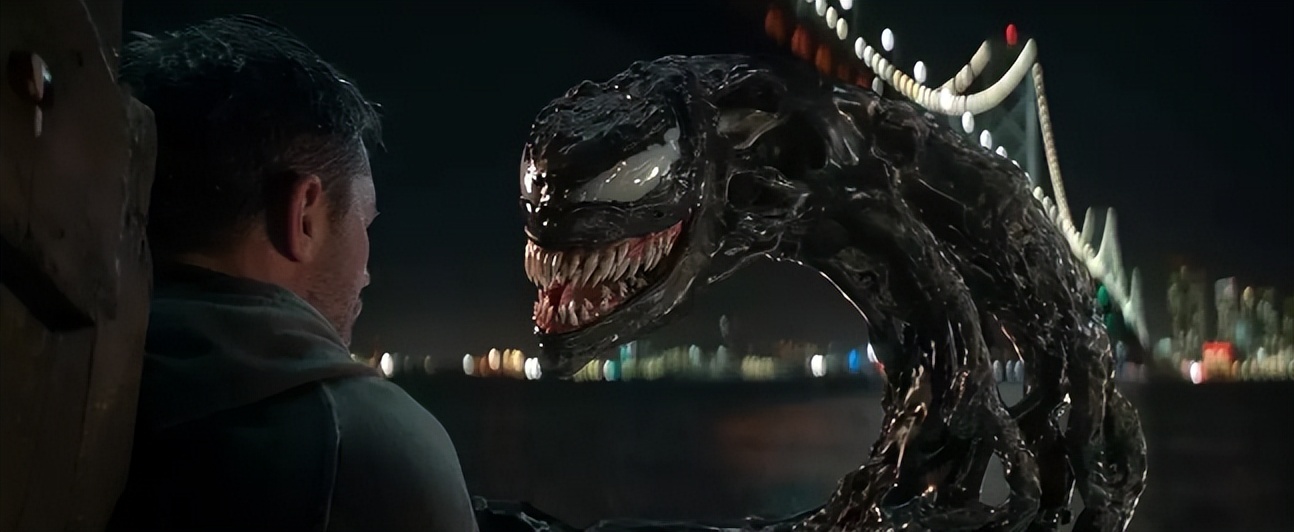 How to analyze the connection between the protagonist's split ...