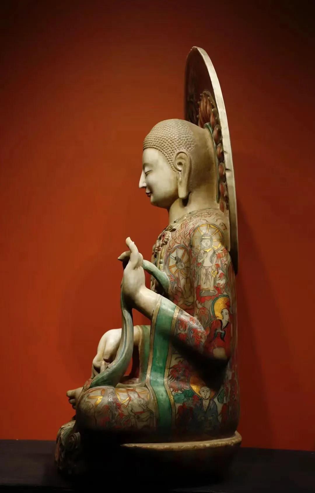 The Northern Qi Han White Marble Painted Buddha is Exquisite and ...