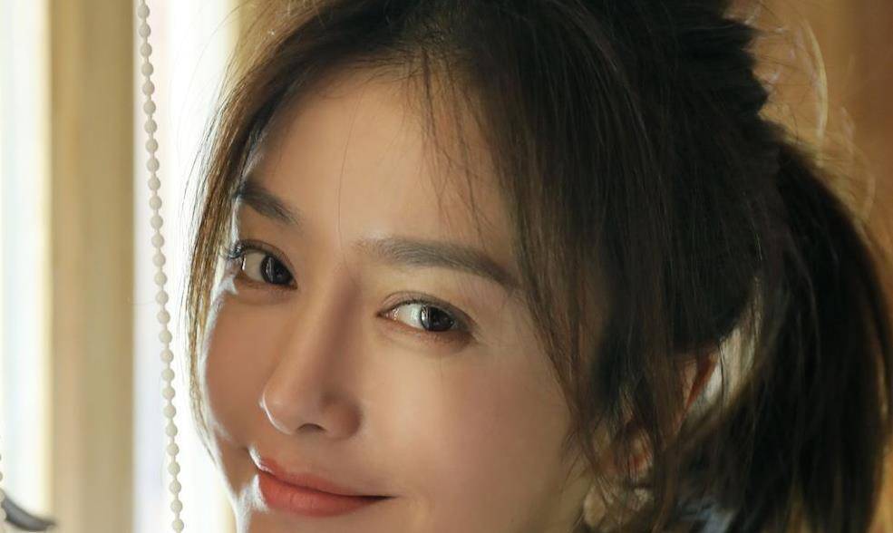 39-year-old Dong Jie and 37-year-old Qin Lan removed the "filter" at the same time, and it is ...