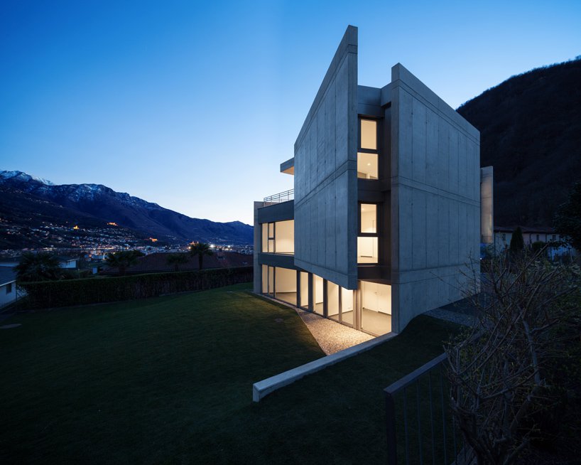 Transformers House, Switzerland - iNEWS