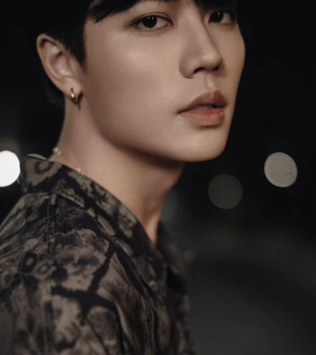 Lin Yanjun, Ni Ni, Tian Xiwei, Qu Chuxiao, Sun Yi, Li Randi - iMedia