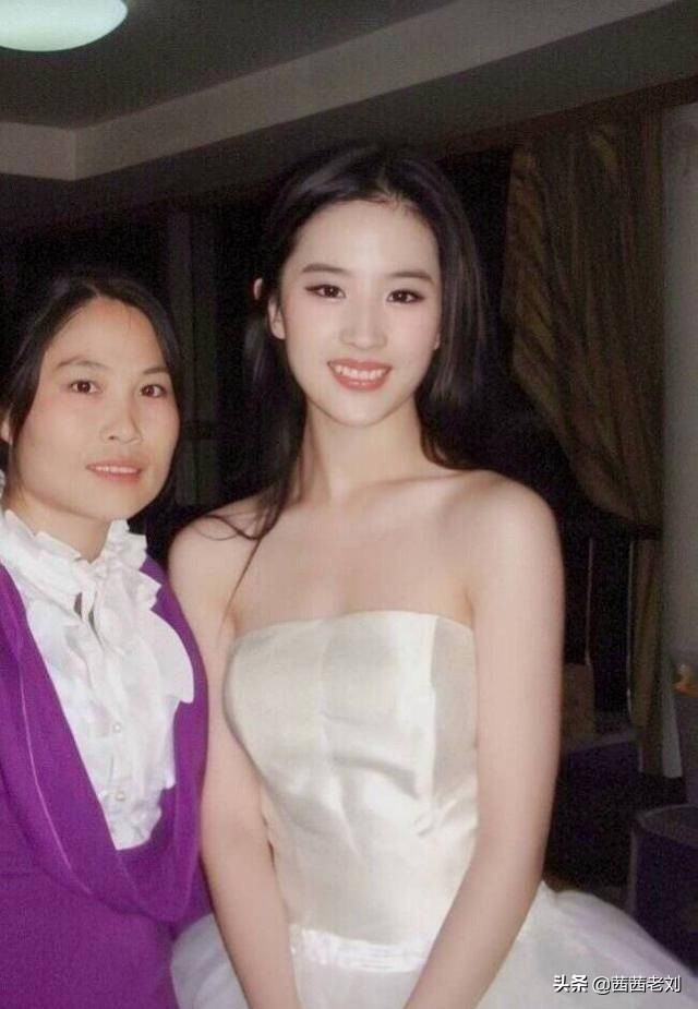 The photo of Liu Yifei without makeup is exposed, this is called the ...