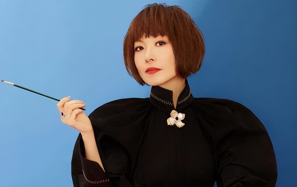 "Celebrity host" Lu Yu, married a foreigner in a flash, and relived her ...