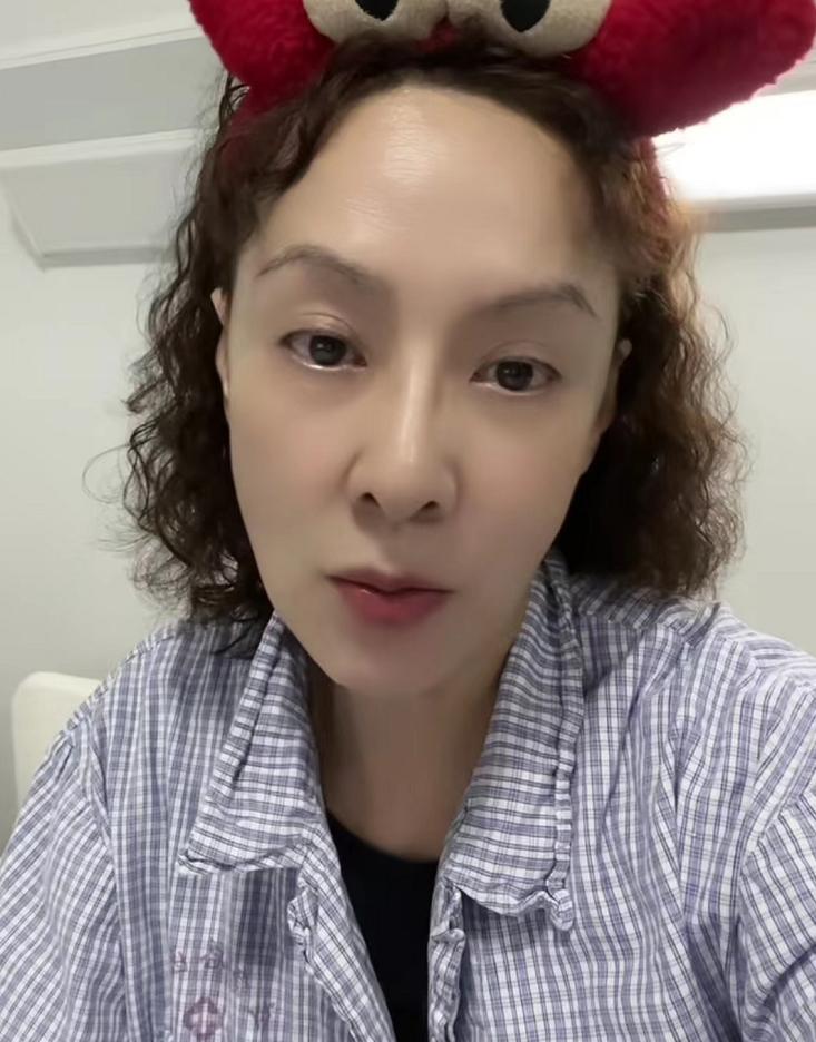 The three members of Li Ping's family are rarely in the same frame! The ...